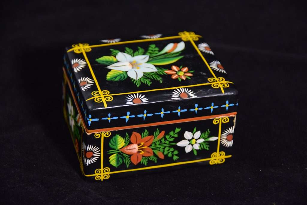 Explore Art of Olinalá Box at March Adult Folk Art Workshop - IMAS
